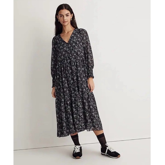 Madewell | Dresses | Madewell Georgette Vneck Tiered Midi Dress ...